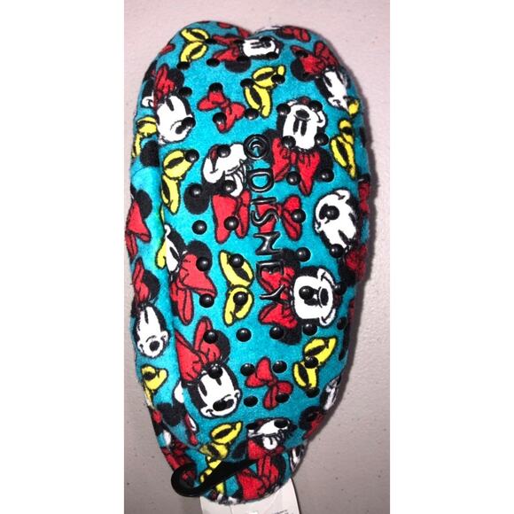 Disney | Shoes | Nwt Disney Minnie Mouse Fuzzy Slippers Women Sm 57shoe ...